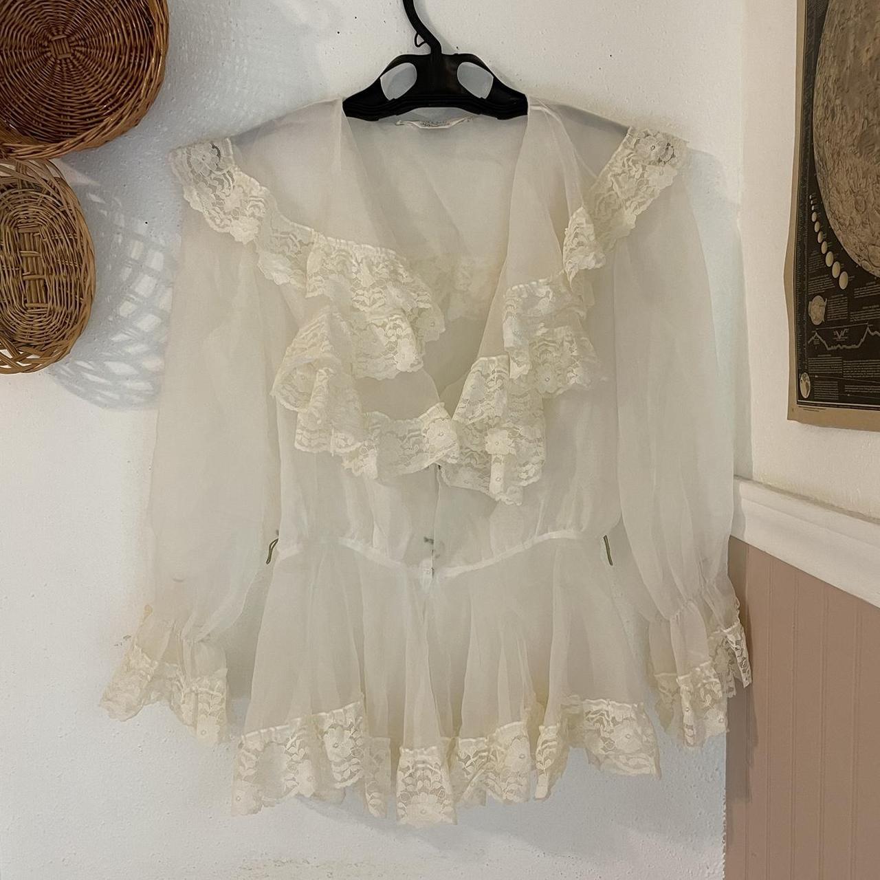 Victorian // Edwardian // renaissance lace ruffle... - Depop