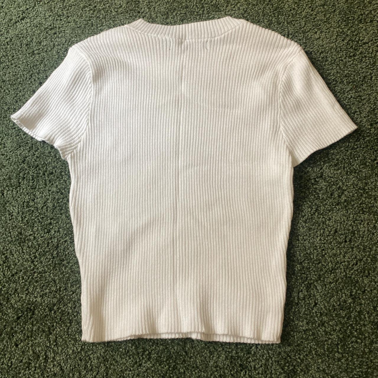 white ribbed tee - Depop