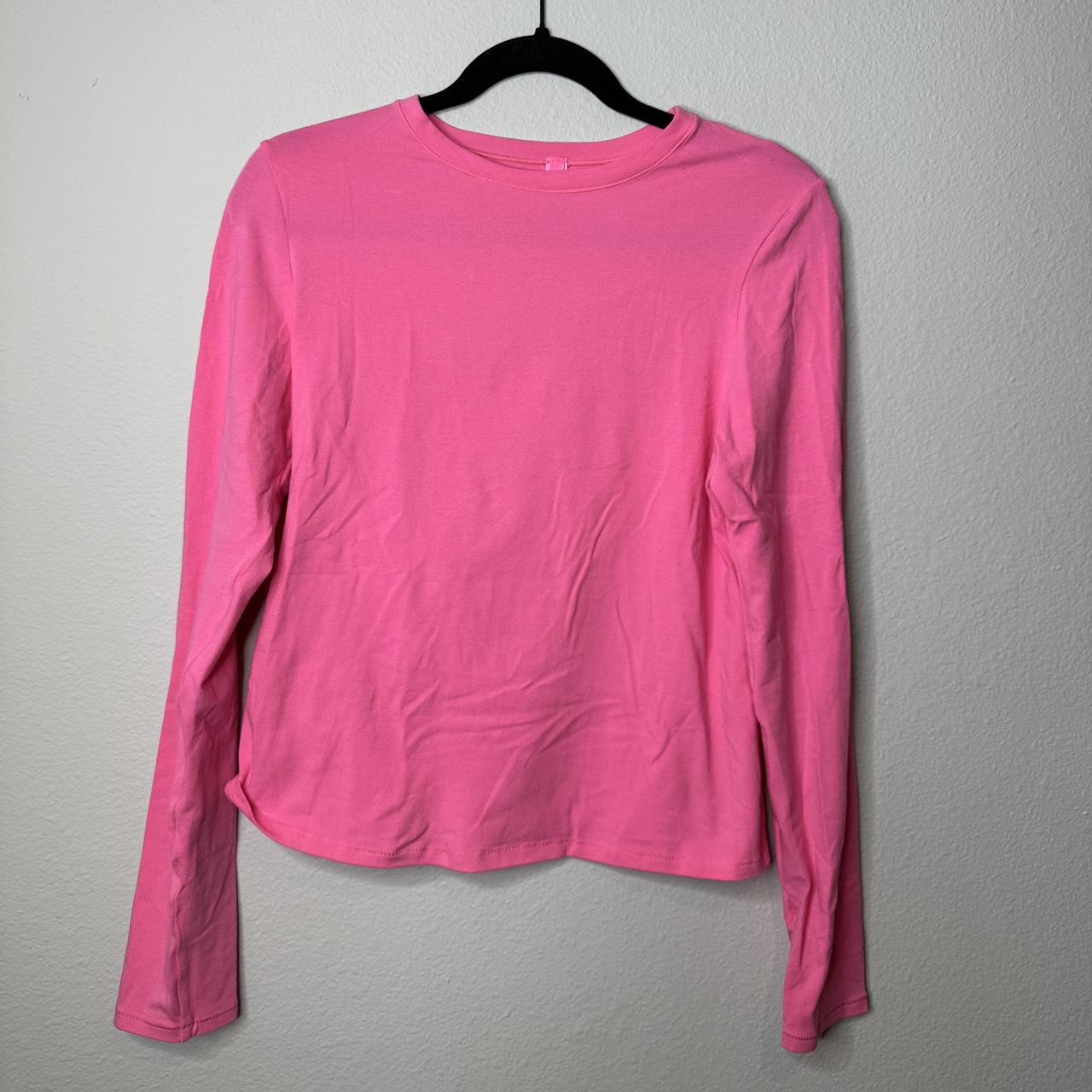 SKIMS top in pink like brand new perfect condition... - Depop
