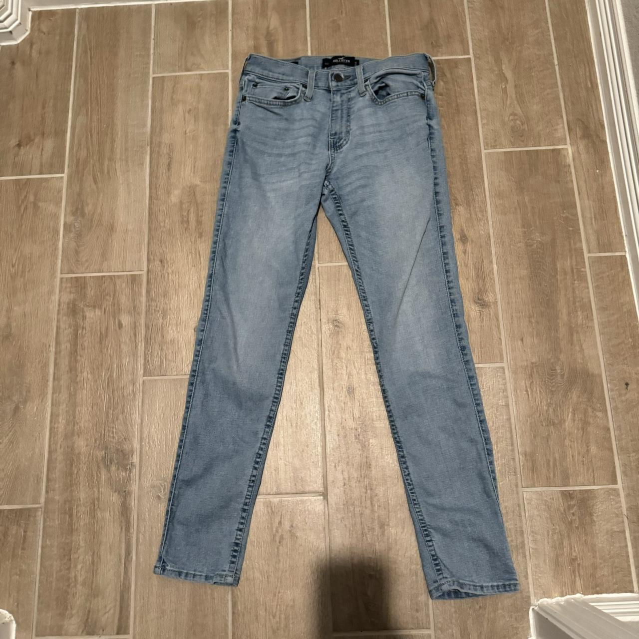 Hollister Skinny jeans W28 L30 - Depop