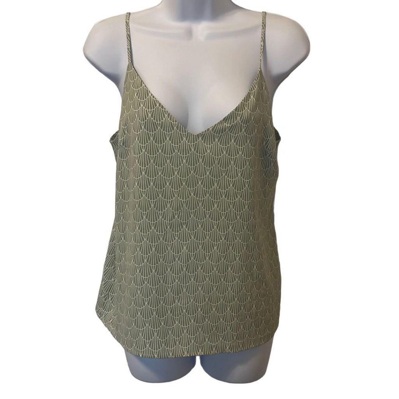 Gilli NWT New Green Seashell Print Cami Sz... - Depop