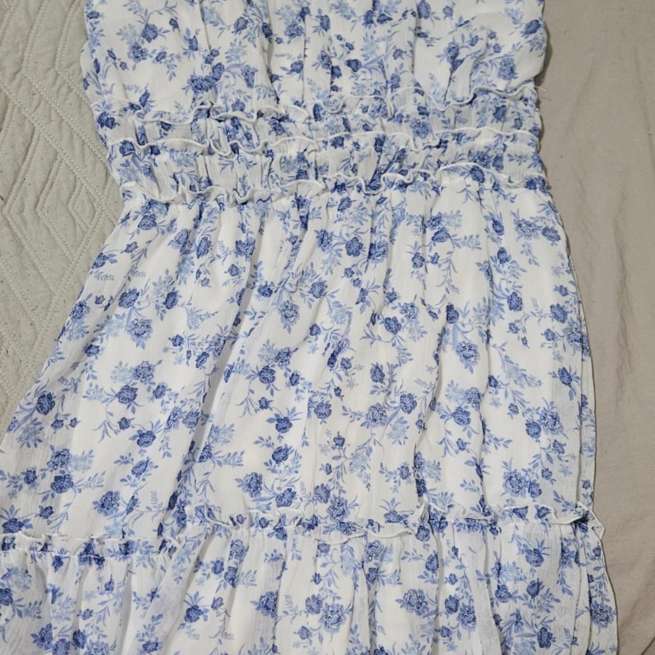 altar’d state dress - Depop