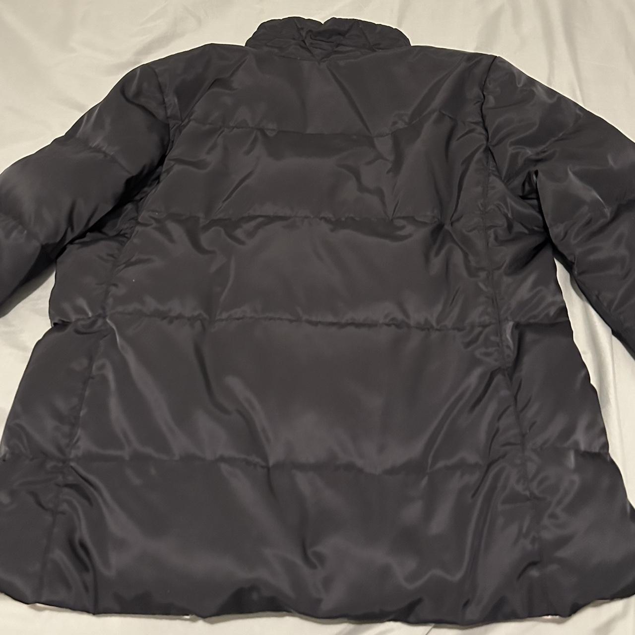 Cozy/warm Puffer jacket from Talbots Size Large... - Depop