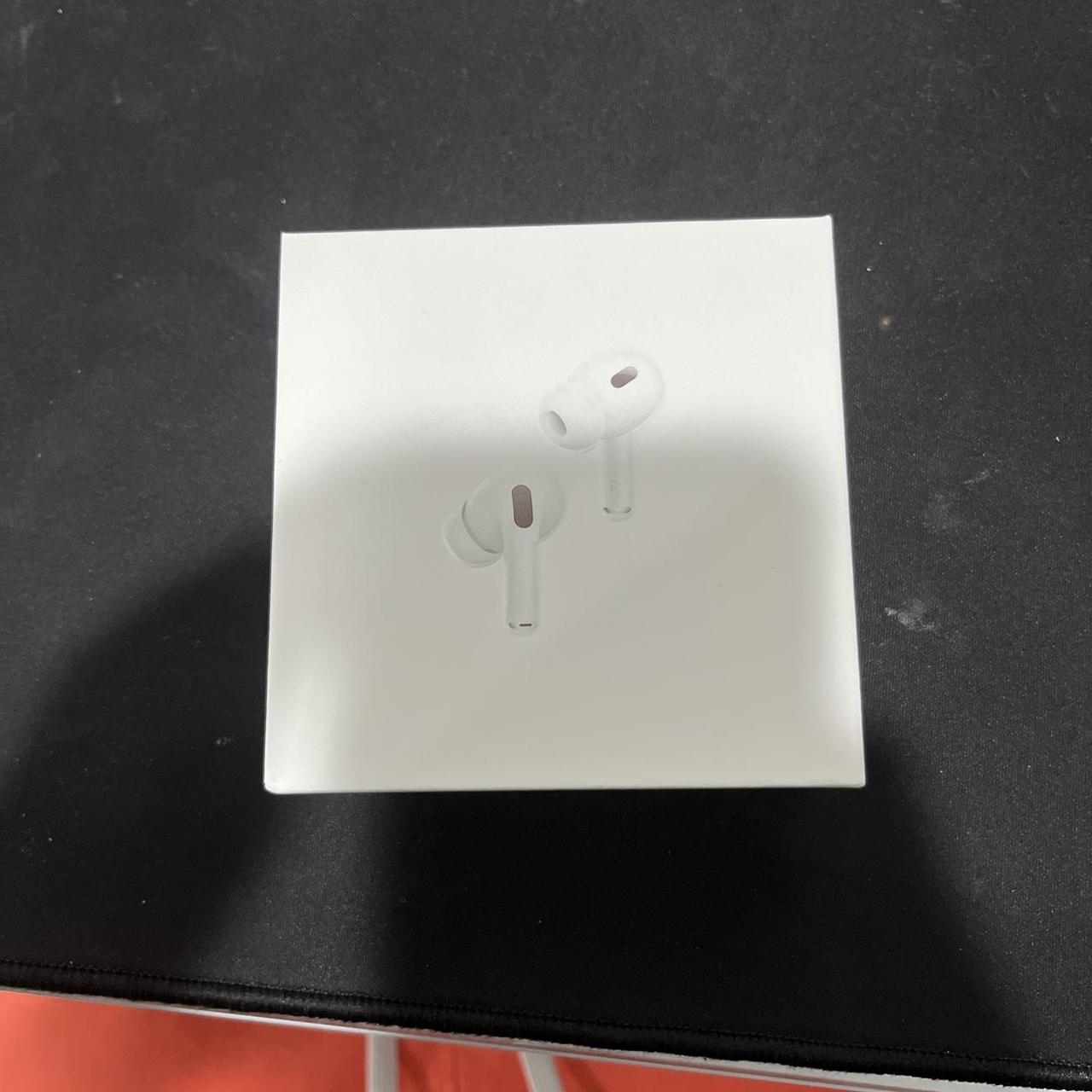 airp0d pro 2 magsafe case brand new open box - Depop