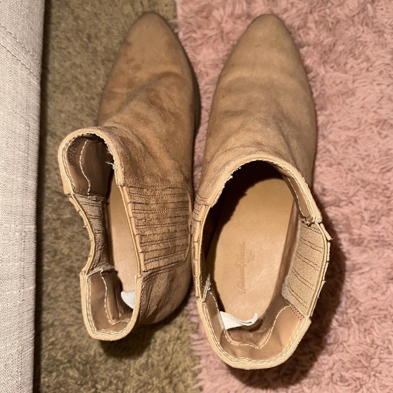 Universal Thread Tan Booties Size 7.5 In excellent... - Depop