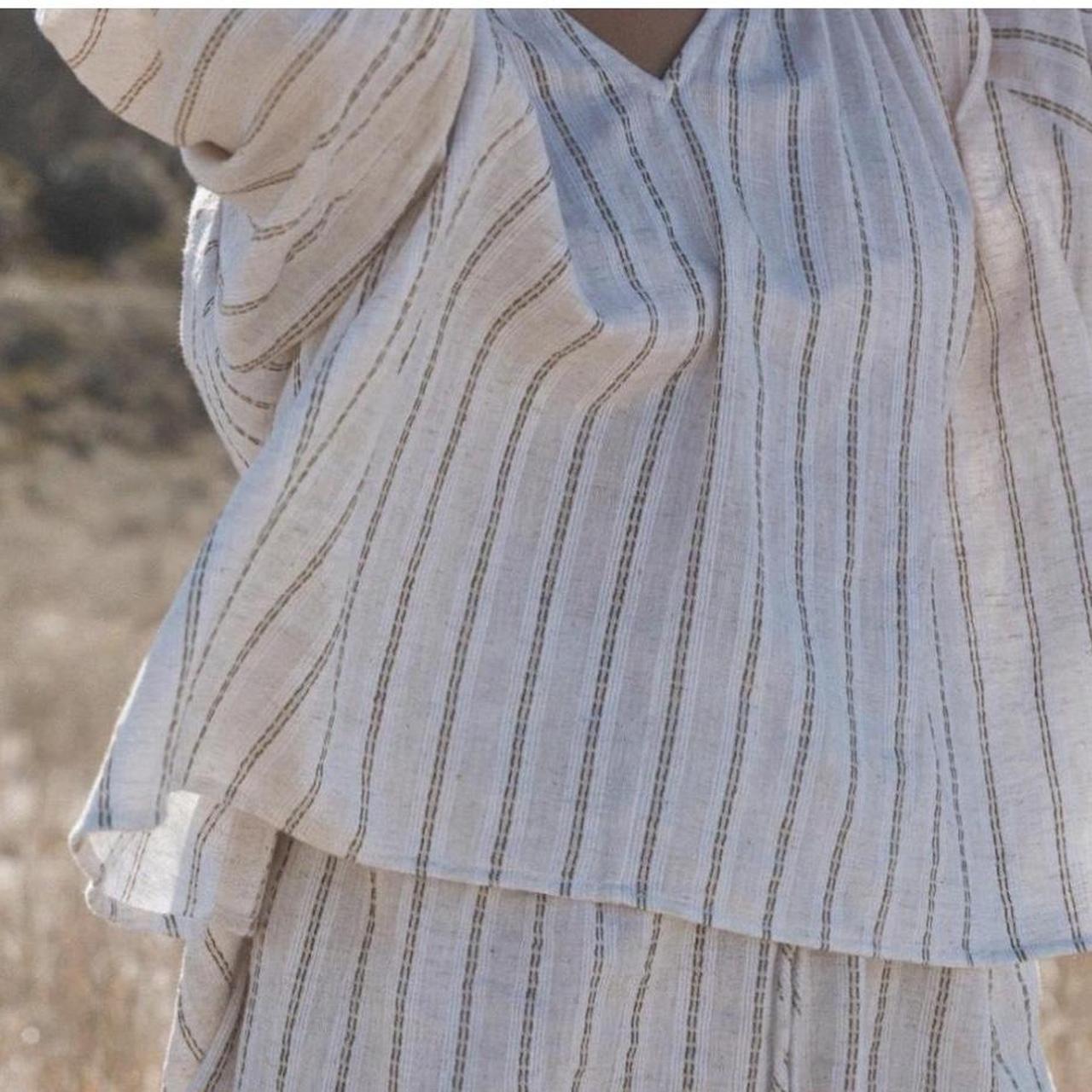 HOPE & MAY JHAN STRIPE BLOUSE // szM // 8-12 //... - Depop