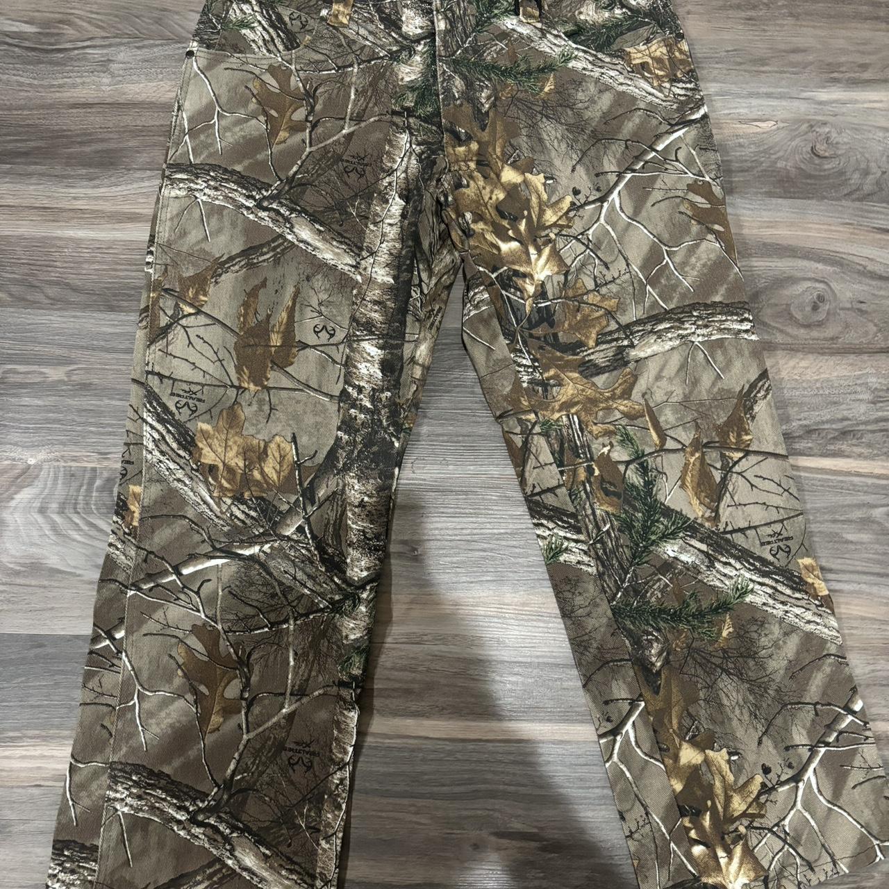 Realtree Camo Pants Size 36/34 In excellent... - Depop