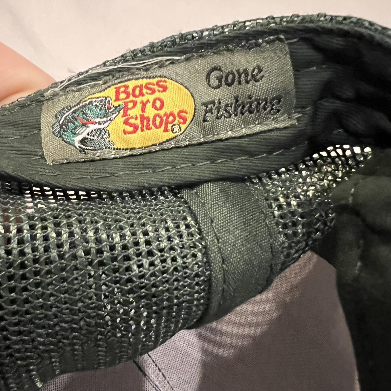 Green bass pro hat never worn - Depop