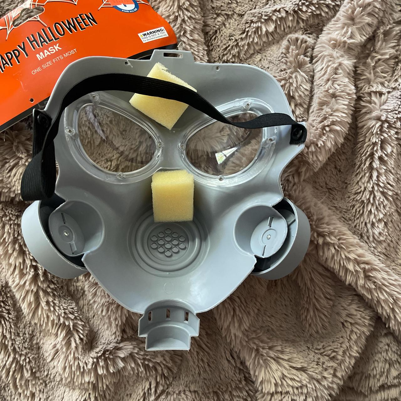 Grey and white gas mask #Halloween gas mask, grey... | Depop