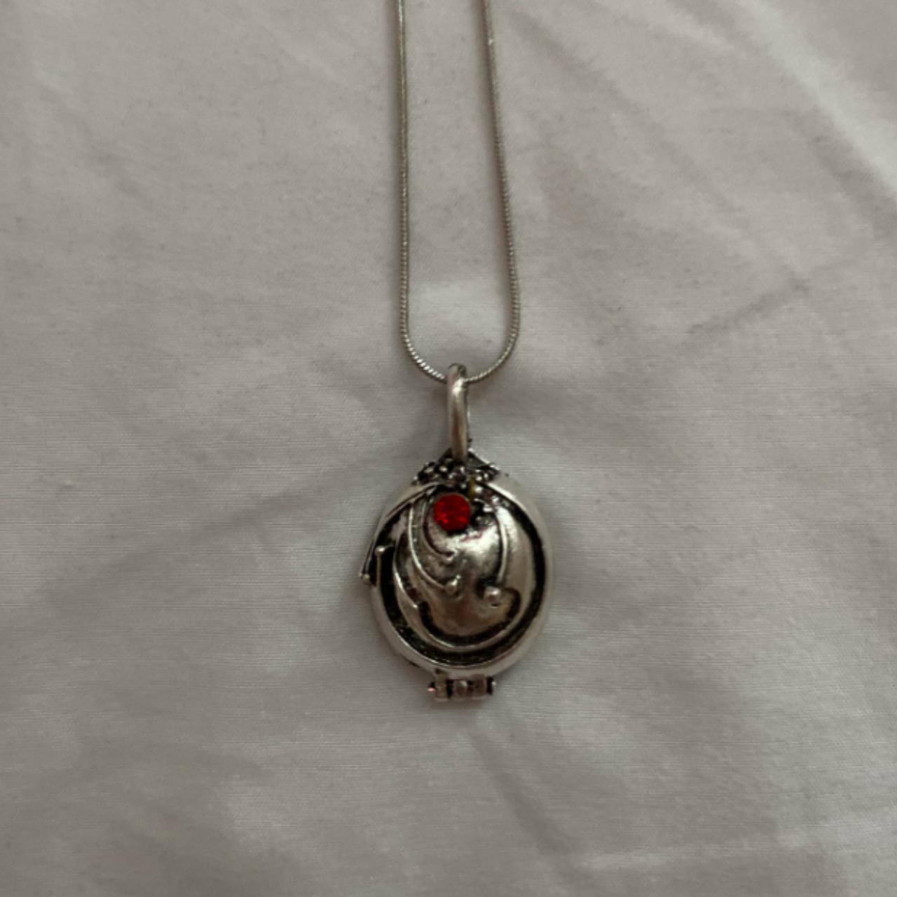 The Vampire Diaries Elena Gilbert Vervain Locket... - Depop