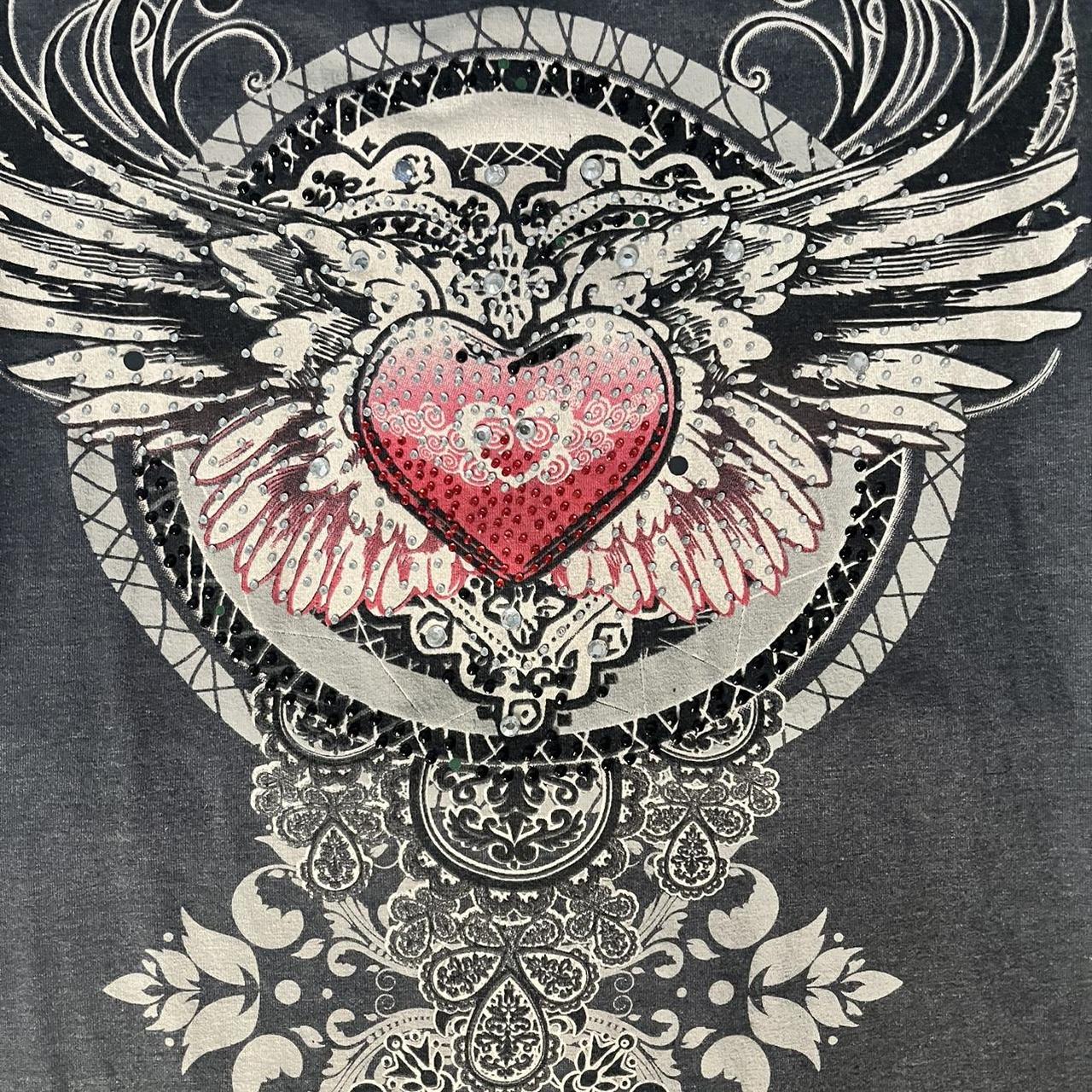 women’s Y2k design tee size: xsmall- medium - Depop