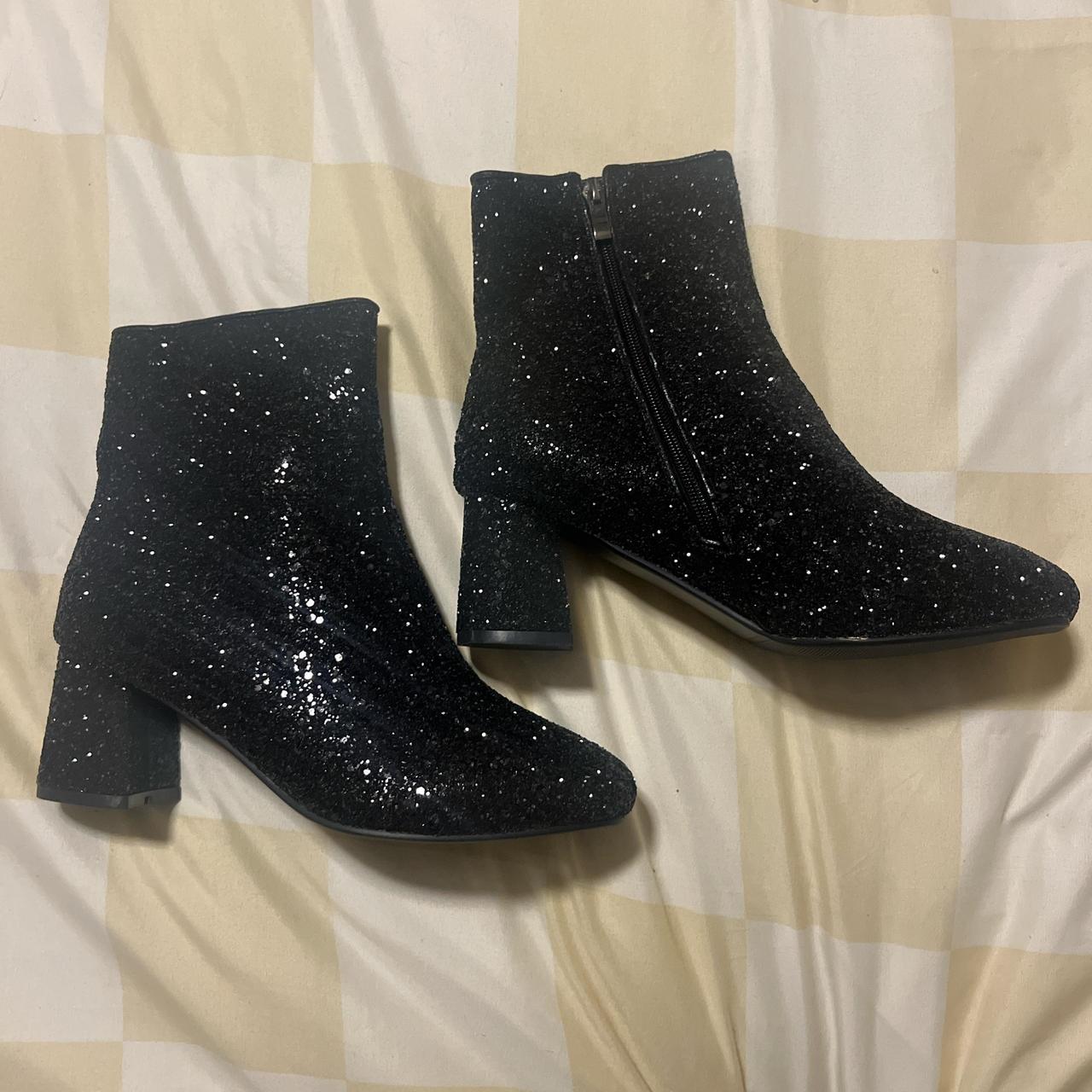 Women’s sparkly black ankle boots - Depop