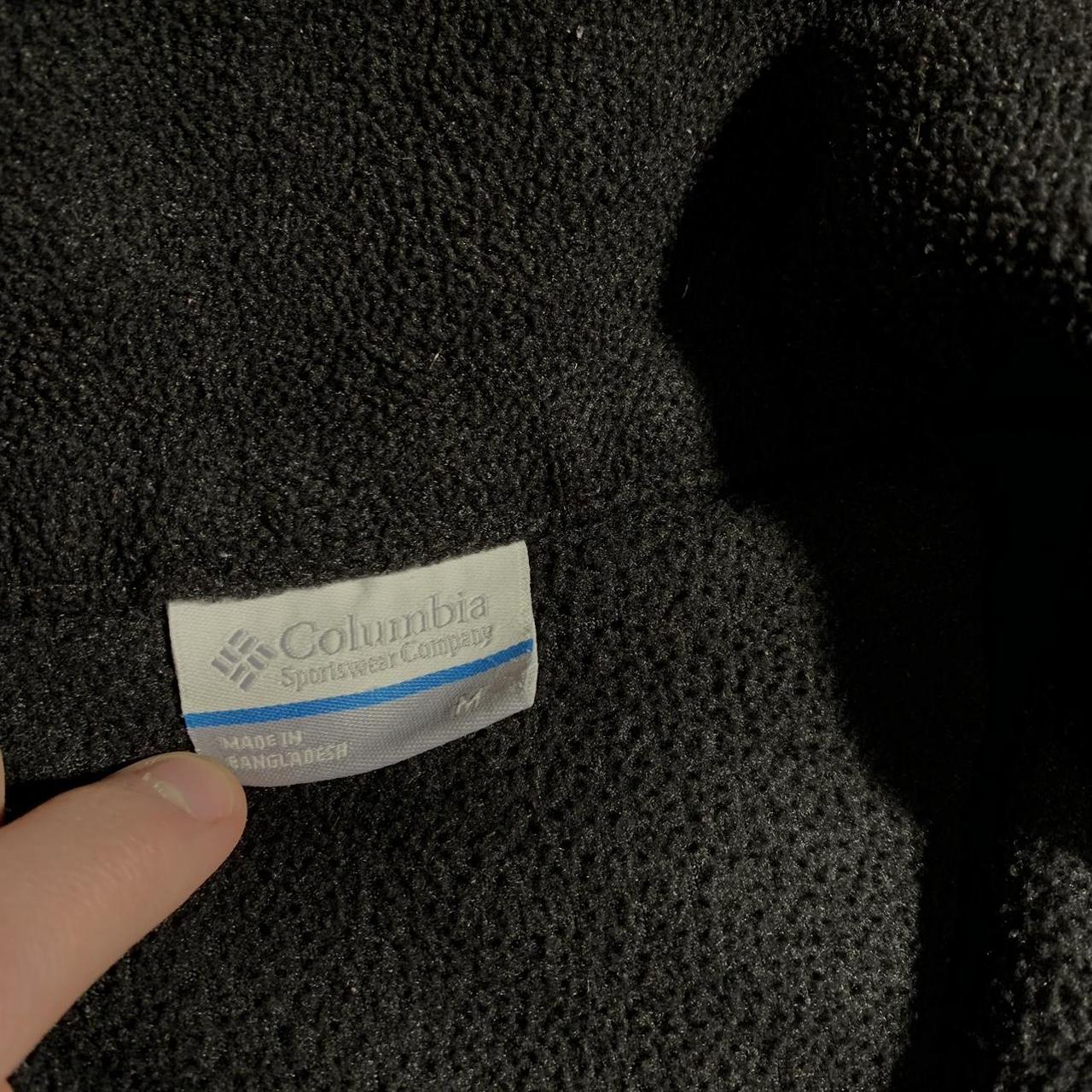 Black Columbia fleece vest No major flaws No PayPal - Depop