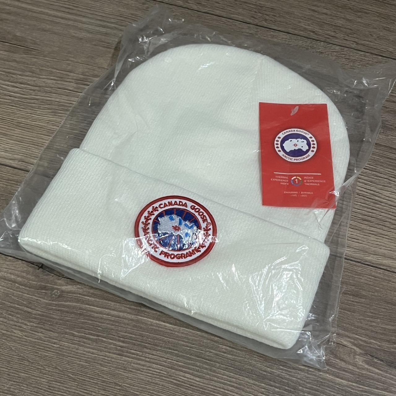 Canada goose beanie One size Still in packaging - Depop