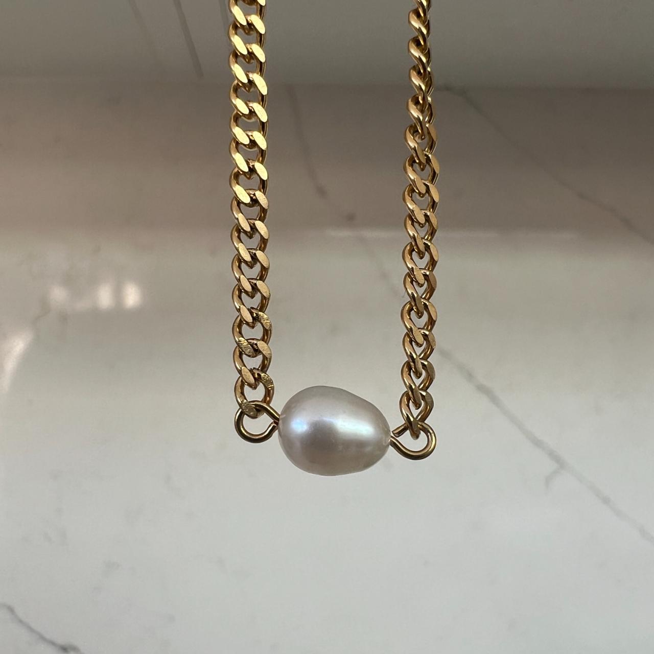 Cuban Pearl Necklace The Cuban Pearl Necklace... | Depop
