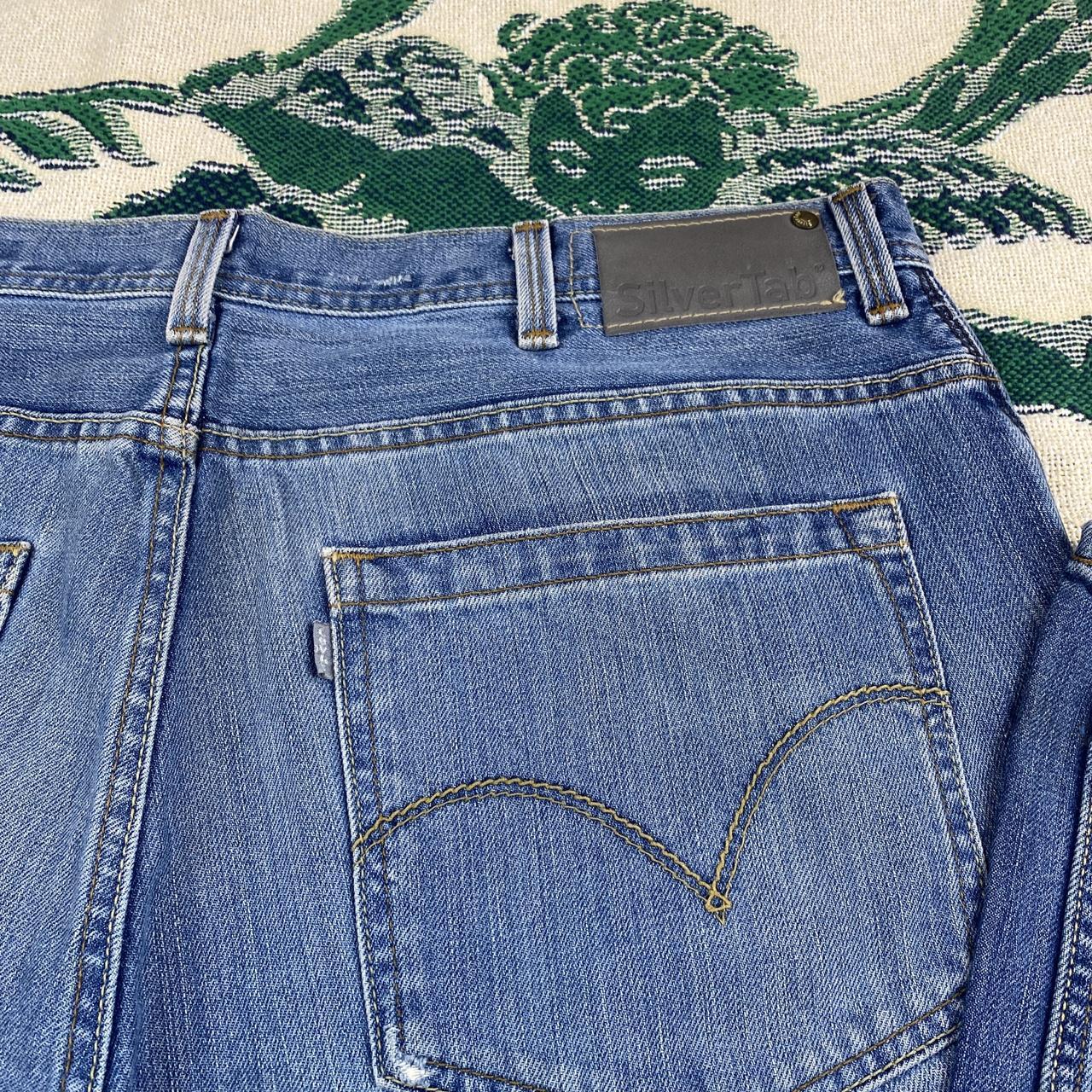 Levi's Men's Blue and Silver Jeans | Depop