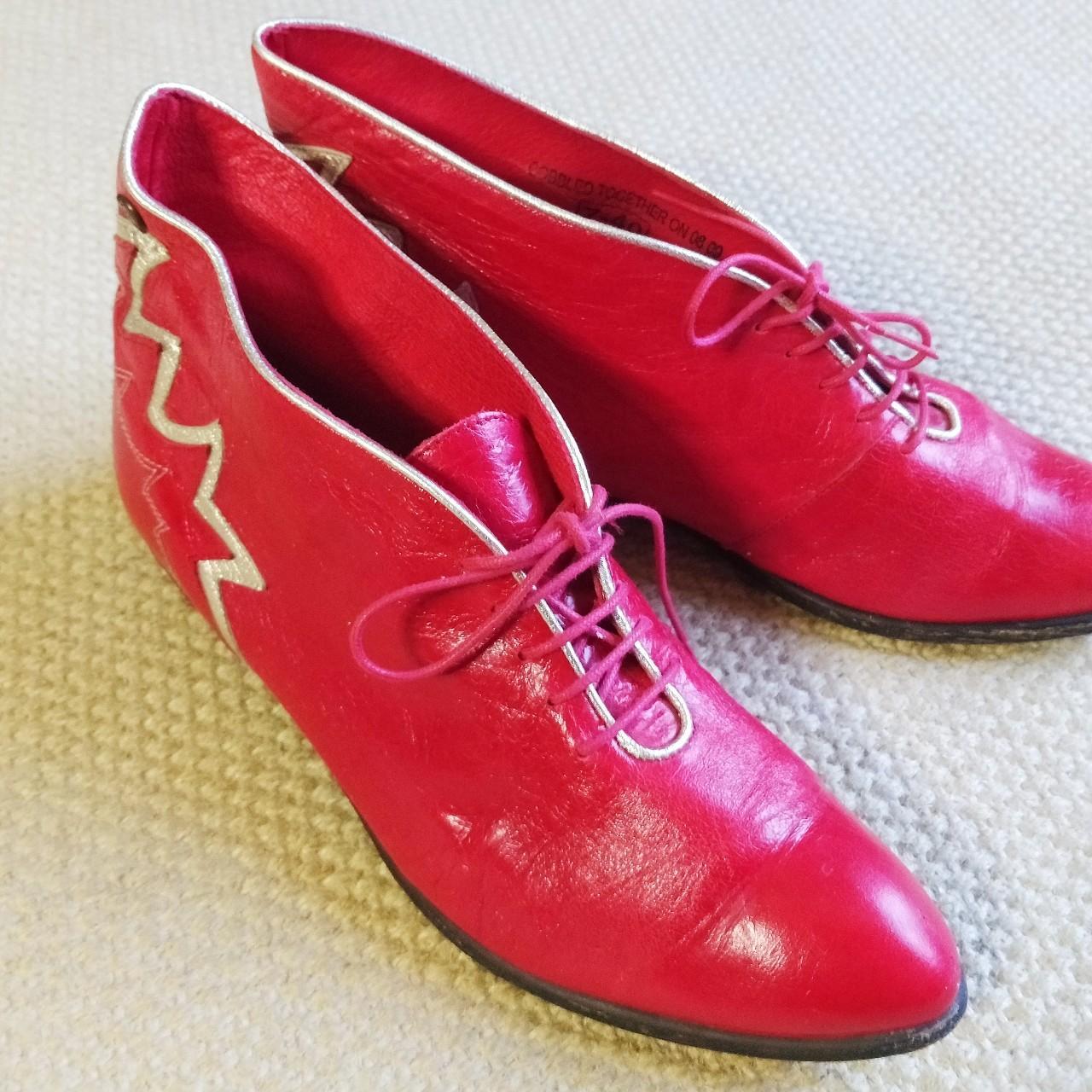 Stunning limited edition Red or Dead size 7, bright... - Depop