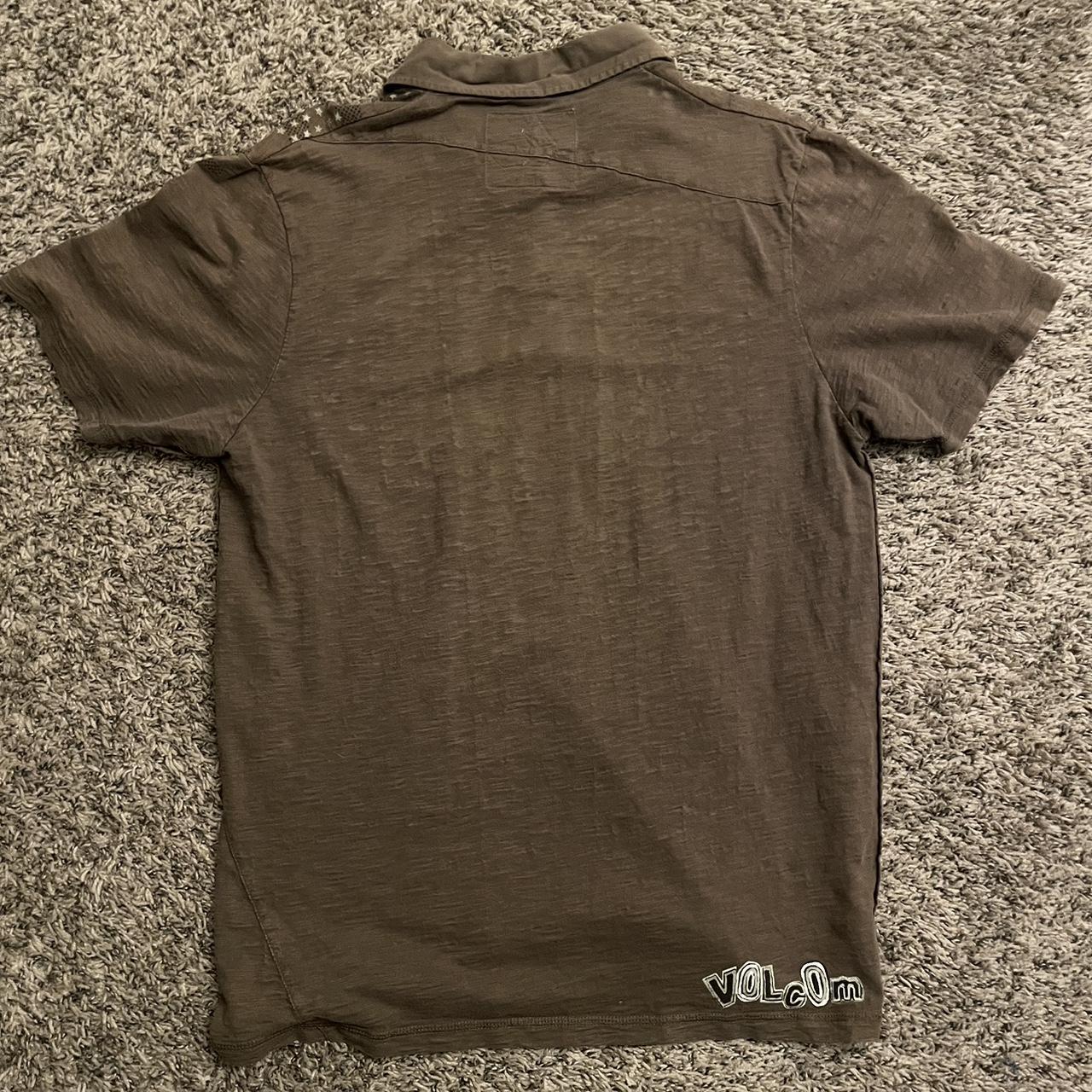 2000s volcom polo - Depop