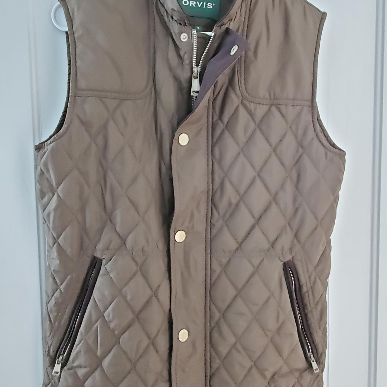 Orvis Vest Diamond-quilted vest Size S - Dark... - Depop
