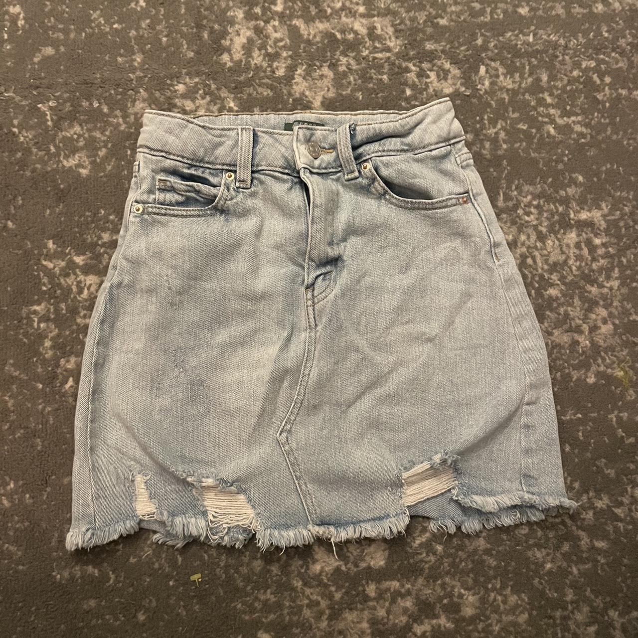 Wild fable denim skirt -size 00 -some wear, but in... - Depop