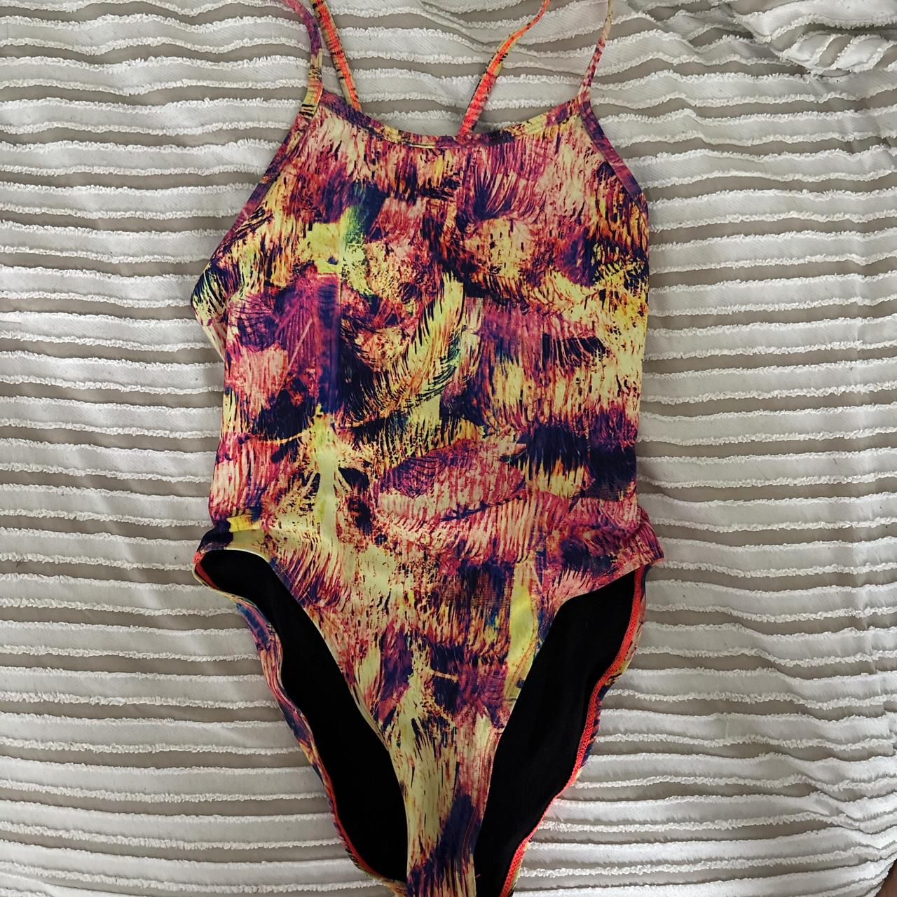 Jolyn perry style one piece size 28. No peeling but... | Depop