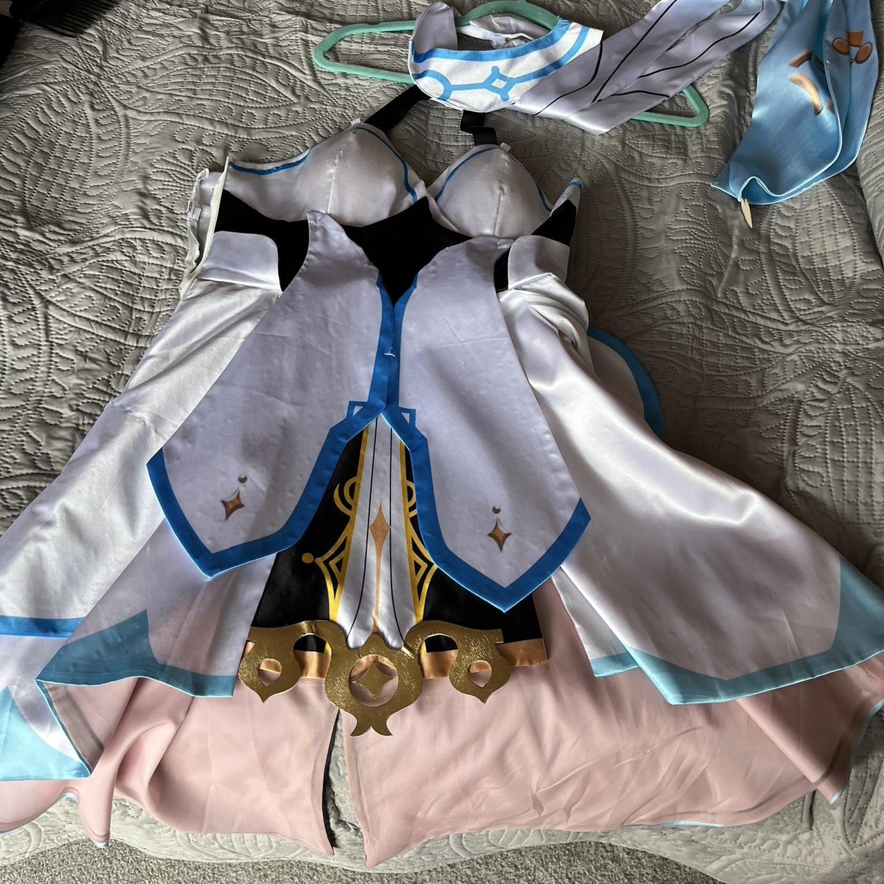 lumine costume from amazon size XL, runs smaller at... - Depop