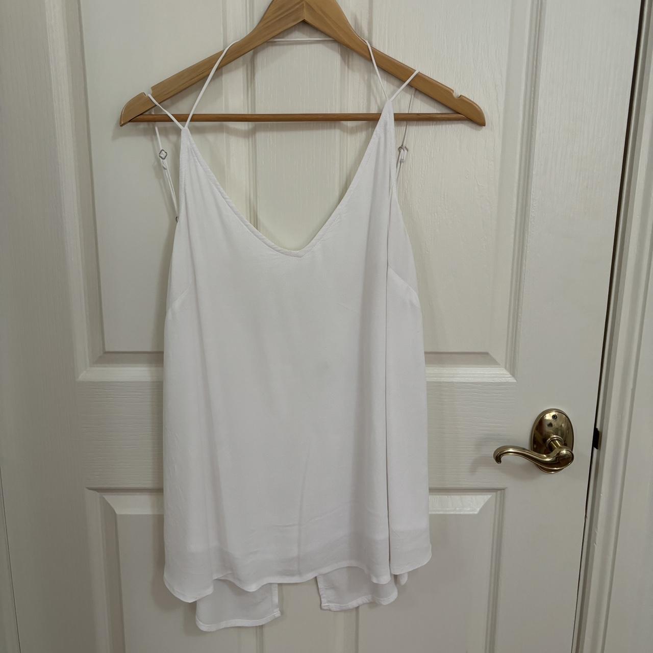 Zulu & Zephyr open back singlet top Would fit most... | Depop