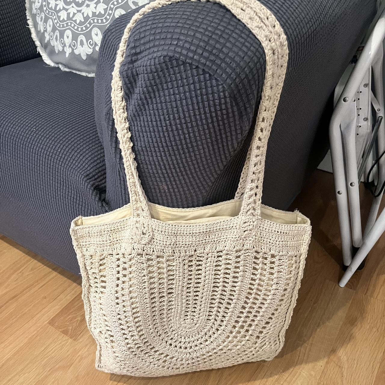 Target beach bag Brand:universal thread - Depop