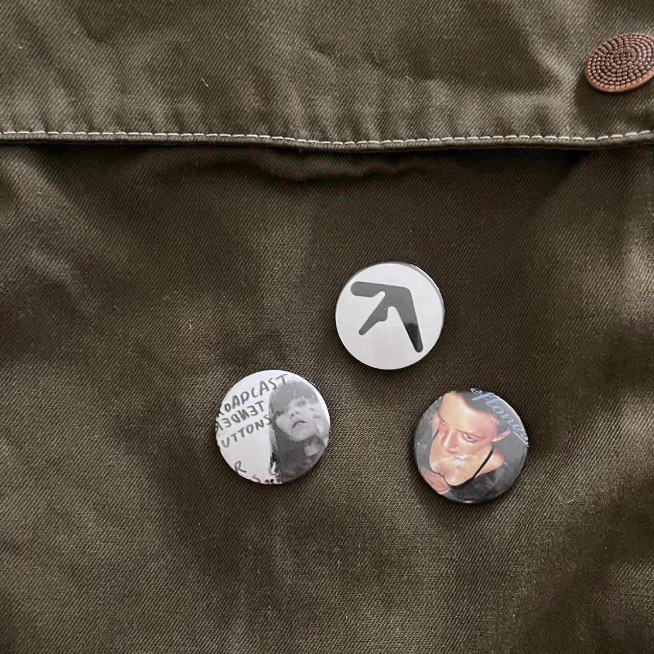 pin set!! Aphex twin, deftones, broadcast - Depop