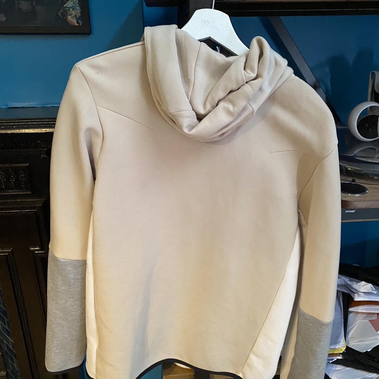 Brown tech fleece, perfect condition barely worn - Depop