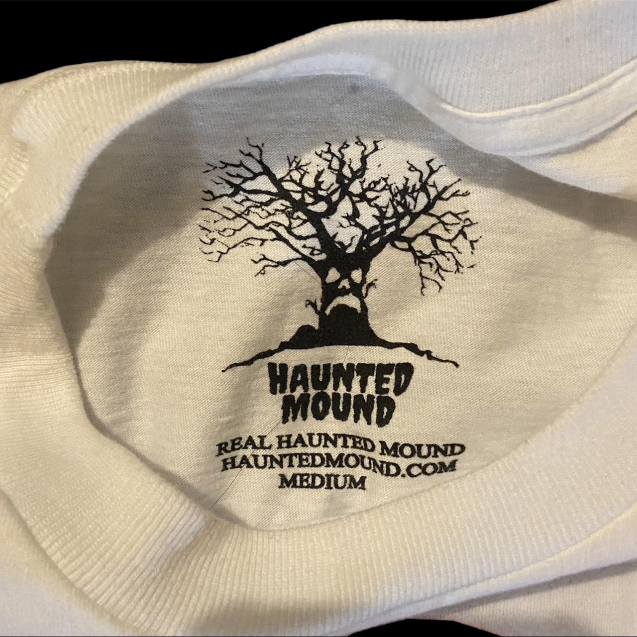 I LOVE HAUNTED MOUND MERCH WHITE Only tried on don’t... - Depop