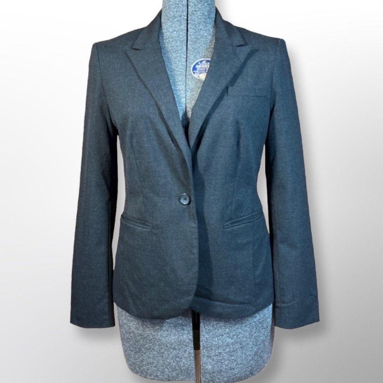 The Banana Republic Factory One-Button Fitted Blazer... - Depop