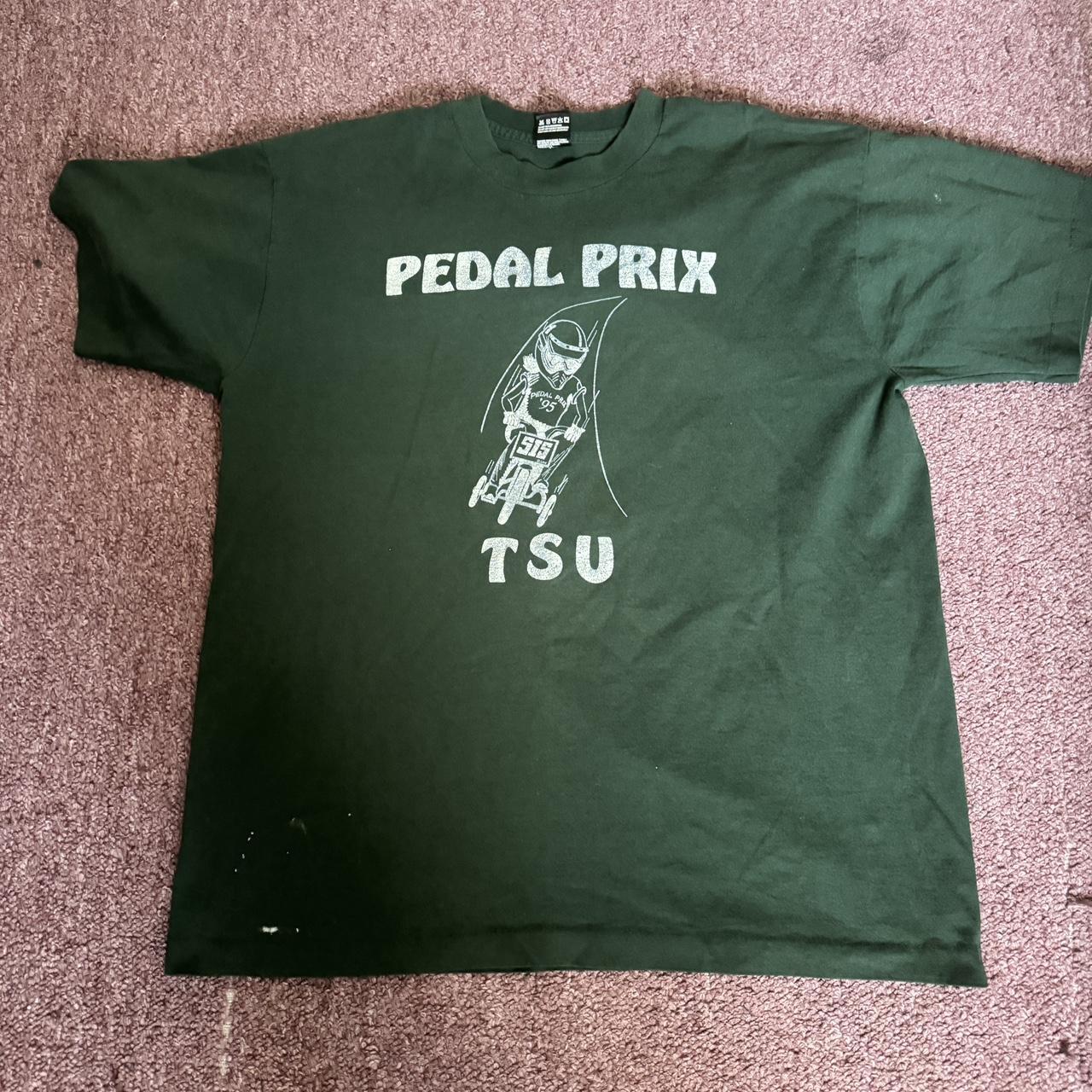 Vintage tsu tee Size: XL Slight white mark - Depop