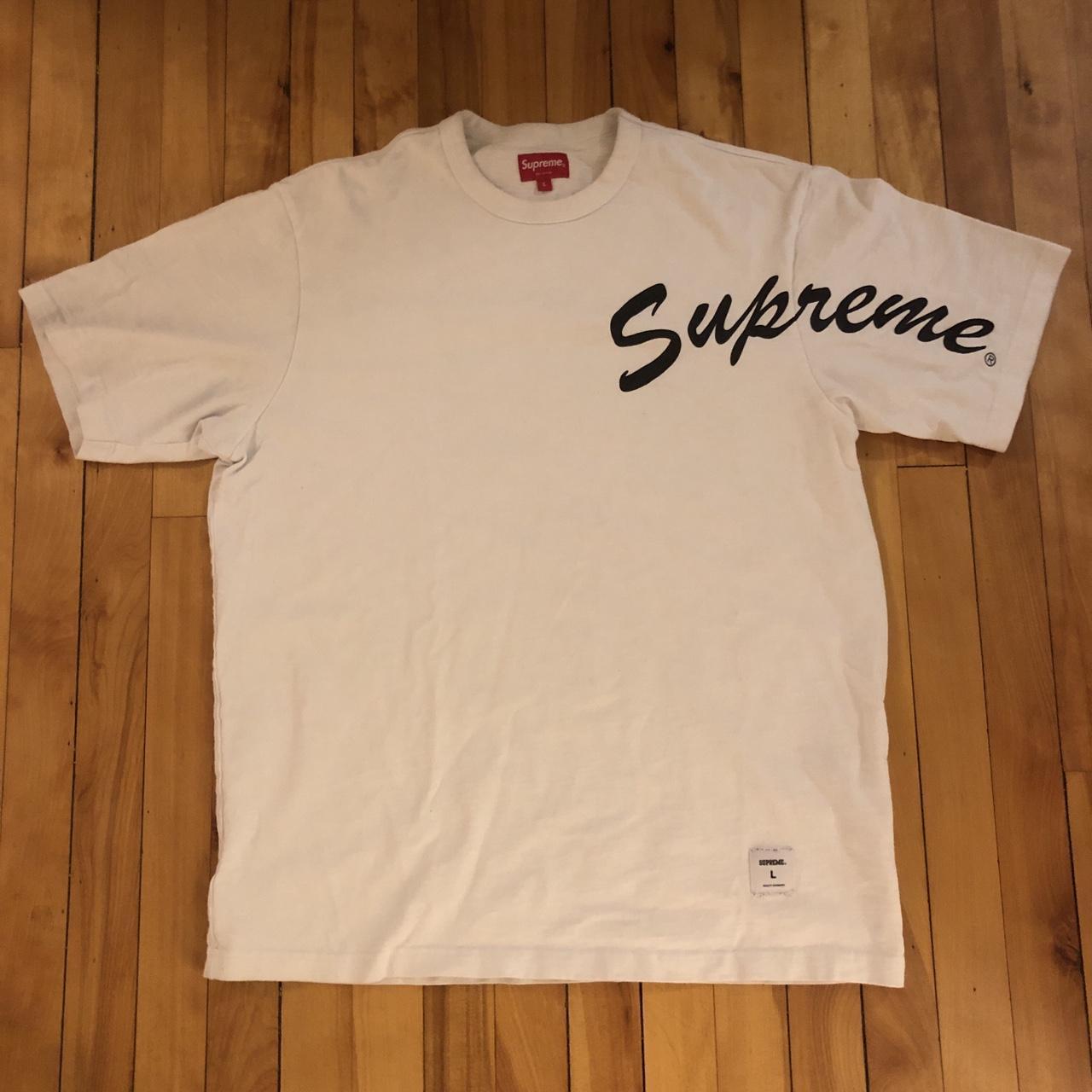Supreme Men's White and Black T-shirt | Depop
