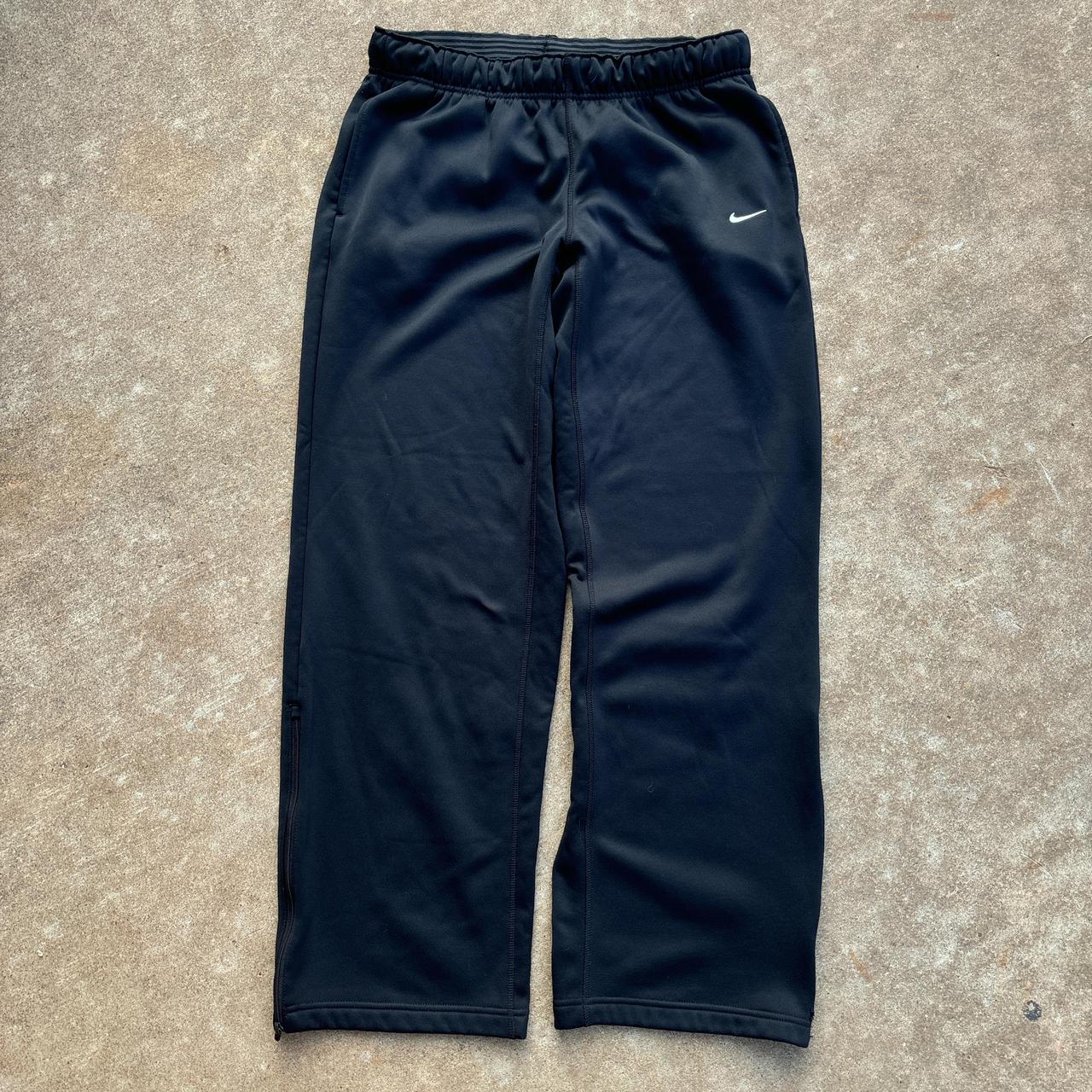 Vintage 00s Nike sweats Tag says Large 📏15.5 x 40... - Depop