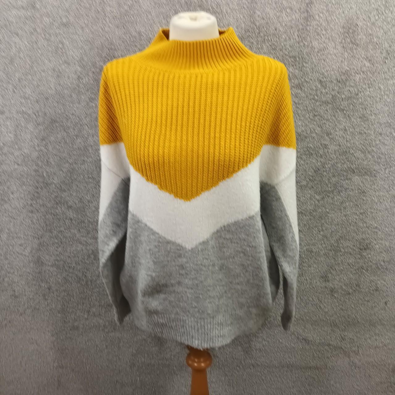 F&F Women's Grey and Yellow Jumper | Depop