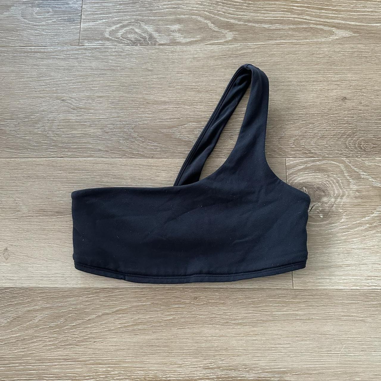 Alo one shoulder sports bra - Depop