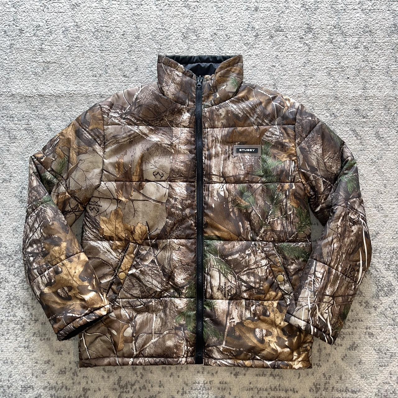 Stussy x Realtree down puffer jacket Size Small Pine... - Depop