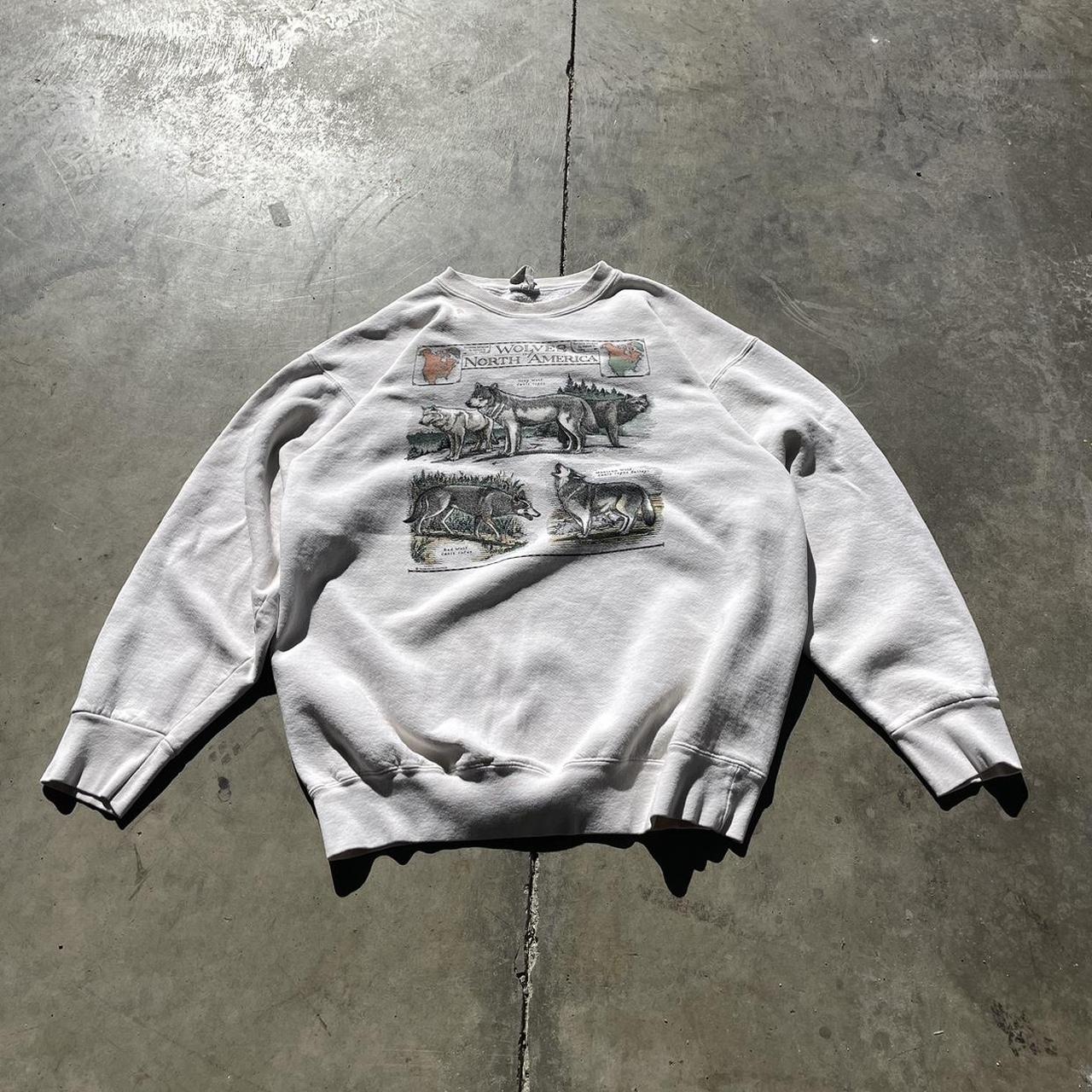 Vintage wolves of North America Sweatshirt Size L - Depop