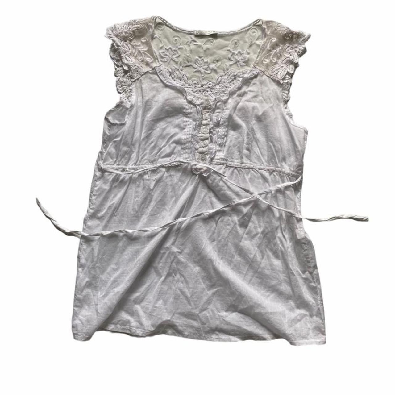 dainty lace top from “target” cotton + nylon size... - Depop