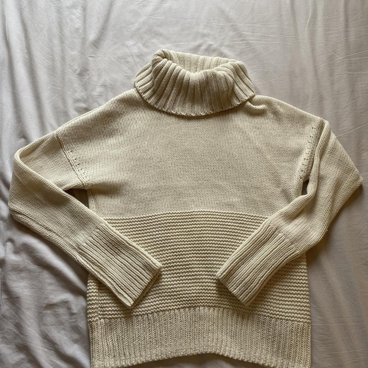 GAP knit turtle neck jumper Too big for... - Depop