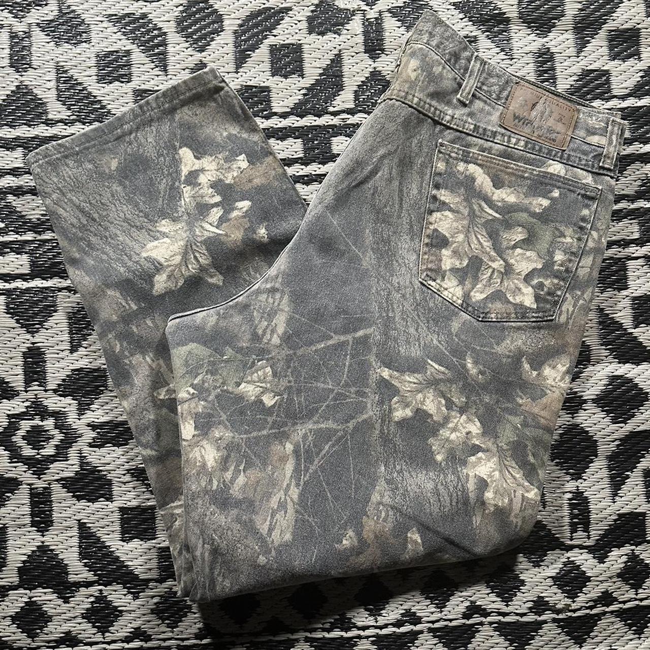 Vintage y2k camo realtree jeans 40x30 - Depop