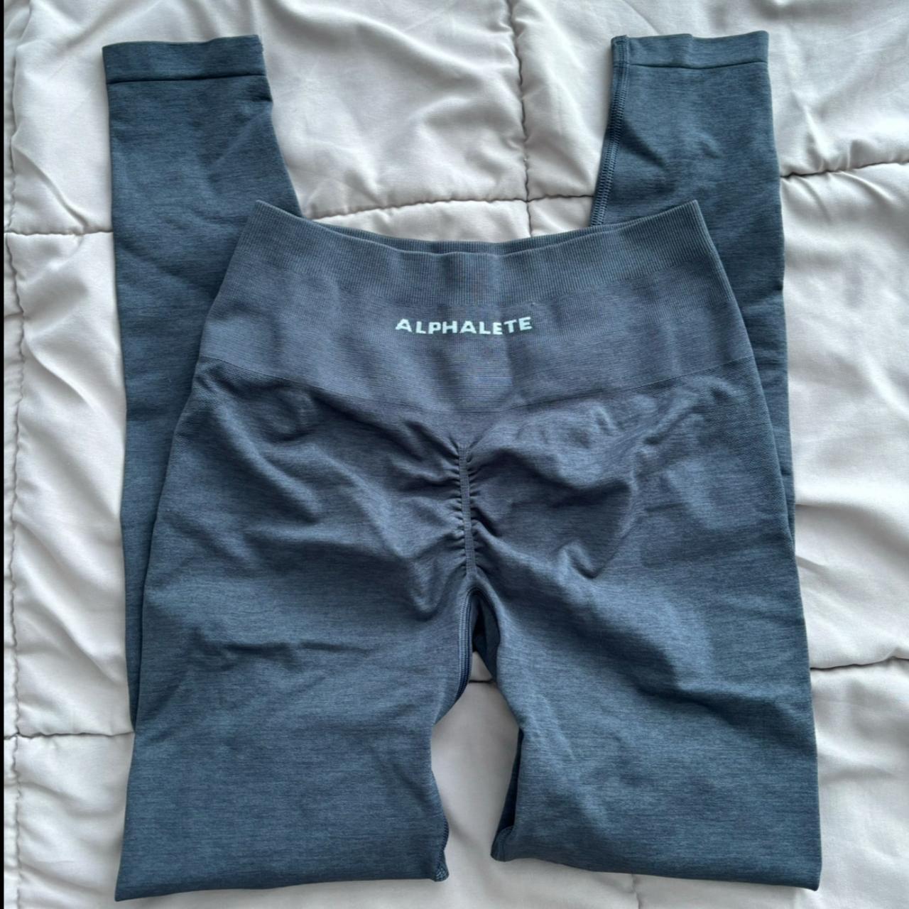 alphalete amplify leggings - color: shadow - size:... - Depop