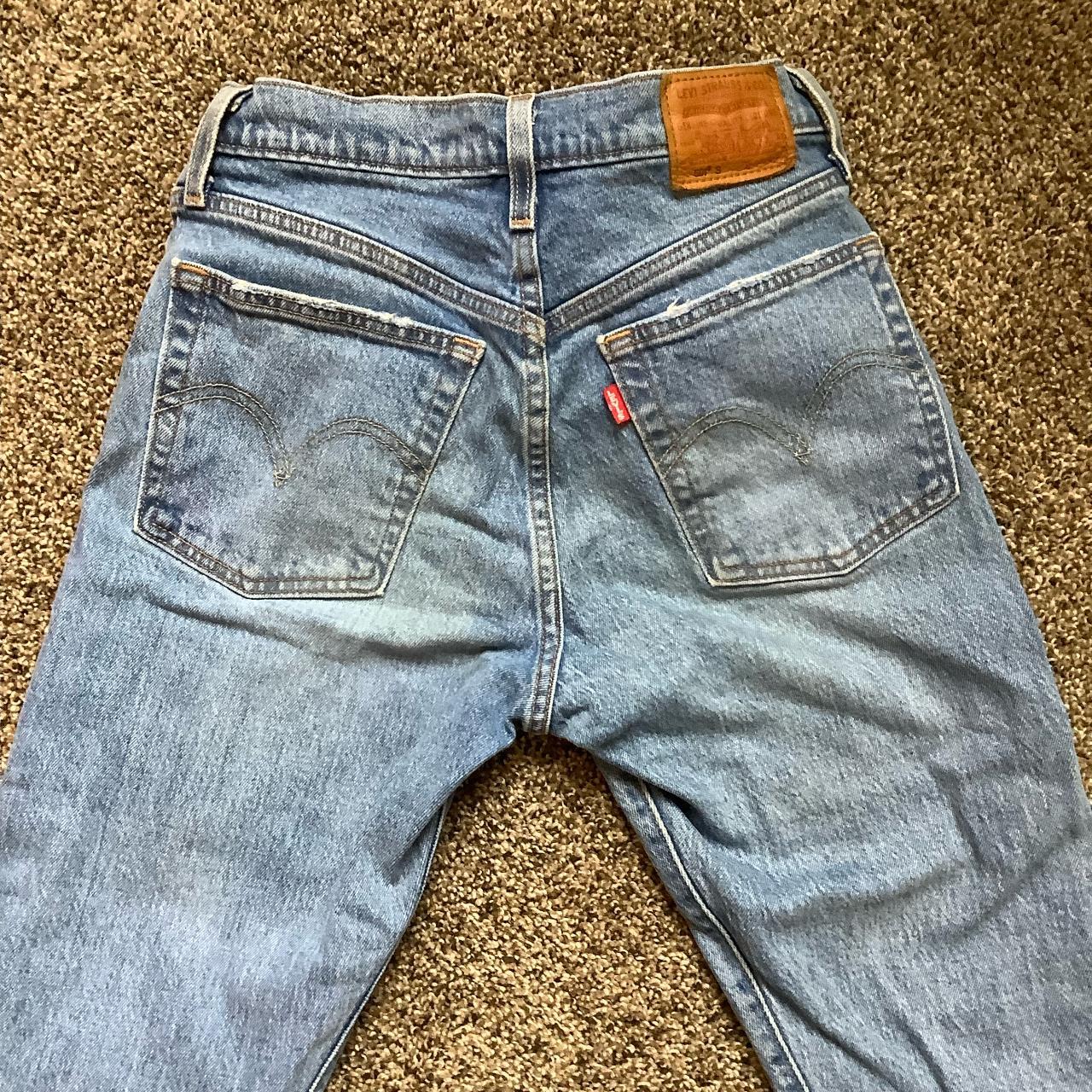 Levis Premium High Rise Light Wash Jeans SIZE Waist 24 - Depop