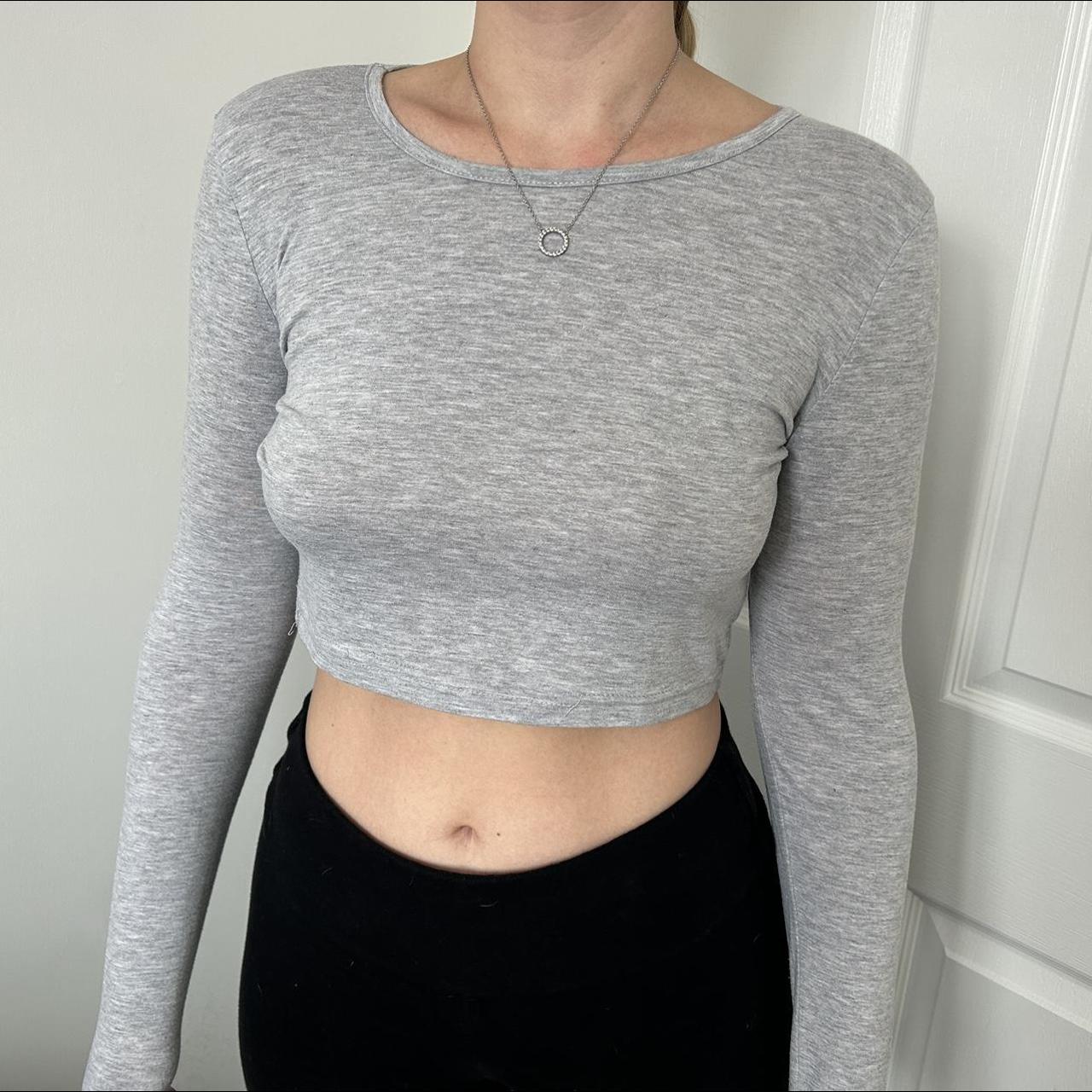 Grey long sleeve crop top - Depop