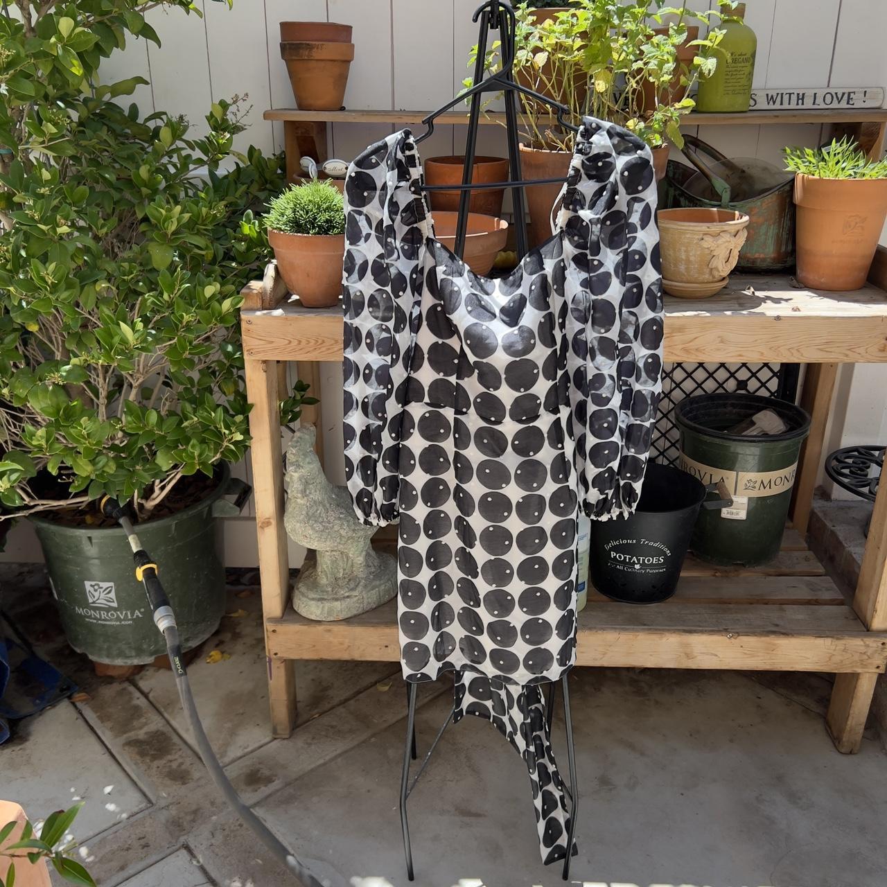 Mini vintage dress Groovy toole Fabric - Depop