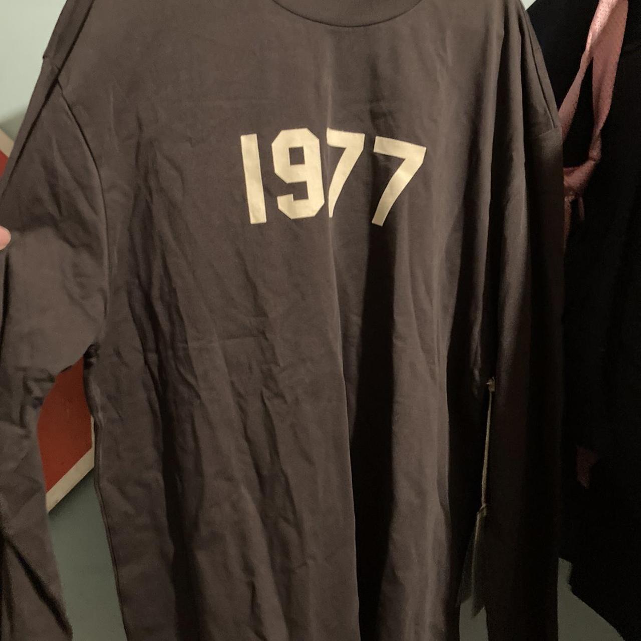 Fear of God essentials 1977 crewneck size xl - Depop