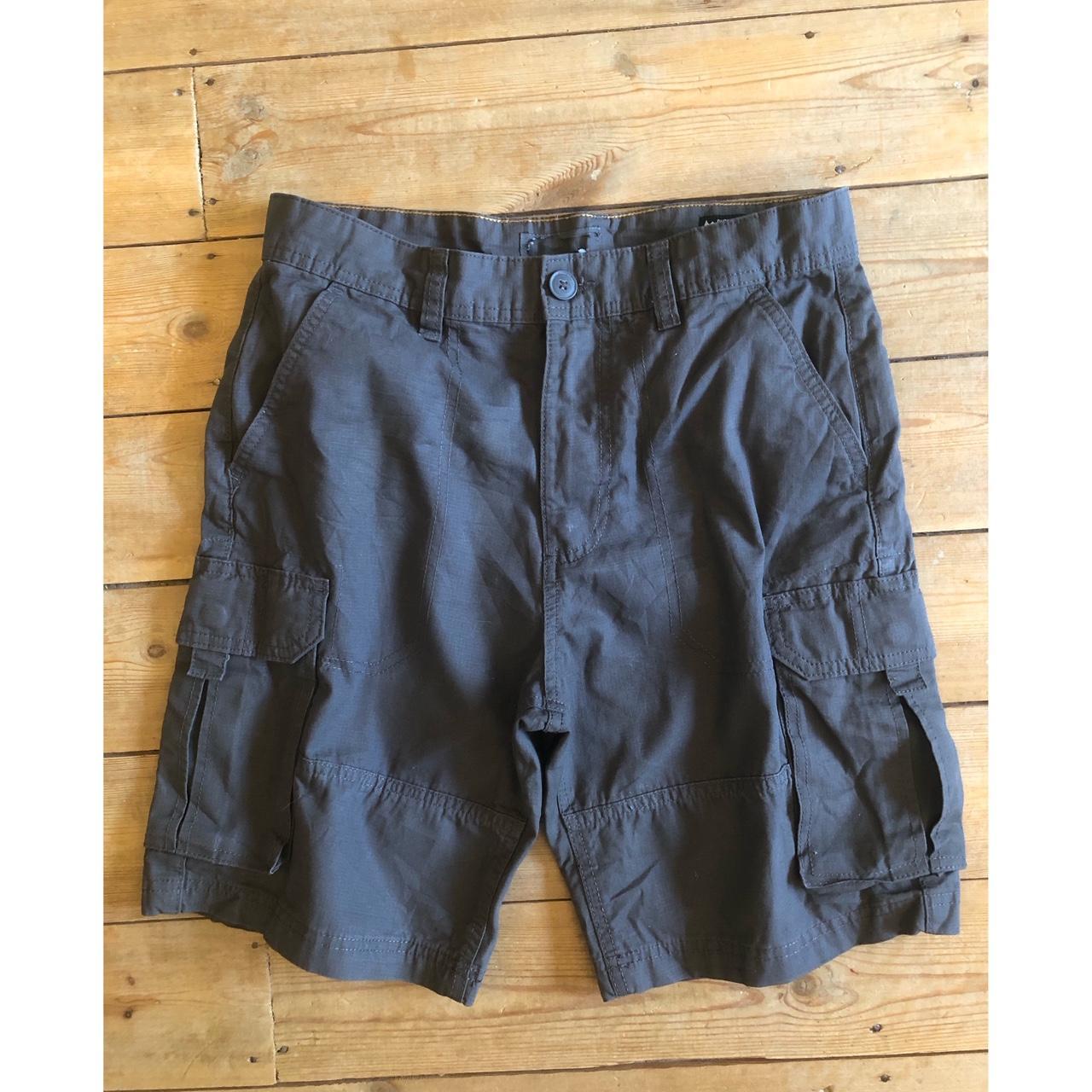 Browny grey Cargo shorts. SIZE: W31 CONDITION:... - Depop