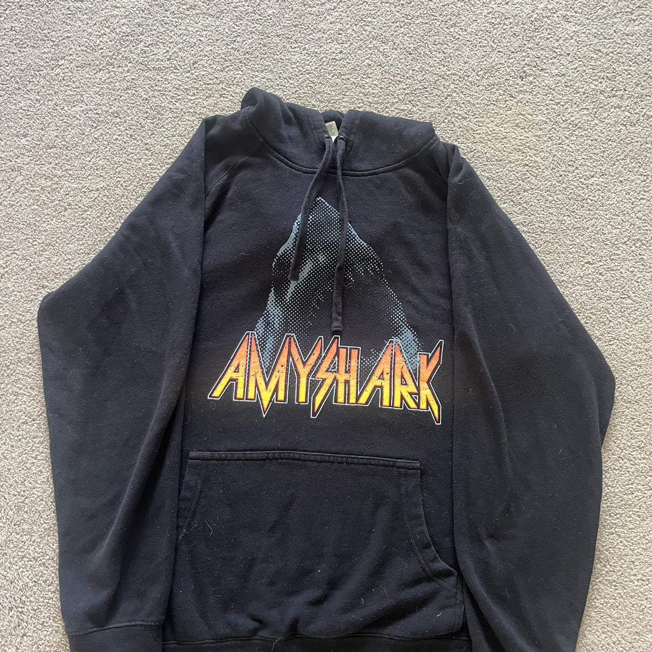 L Amy Shark Hoodie - Depop