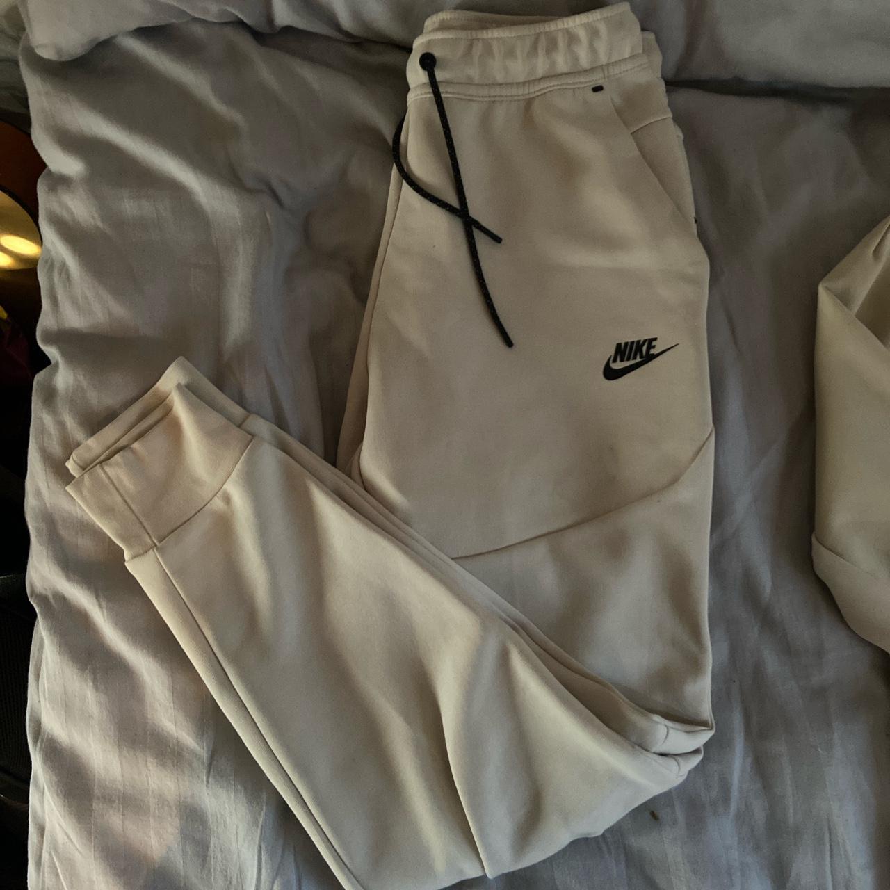 Nike Tech Fleece (full tracksuit)- White and Cream... - Depop